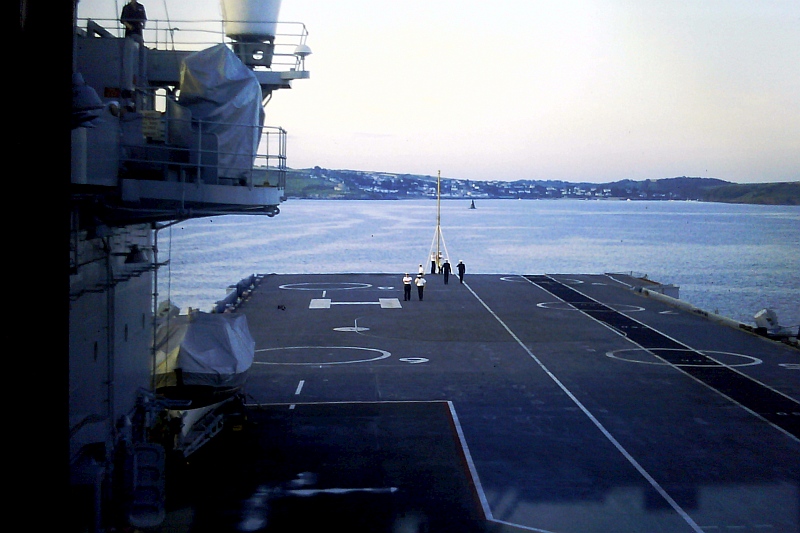 HMS Hermes and HMS Invincible - Deck marking sizes during the Falklands ...